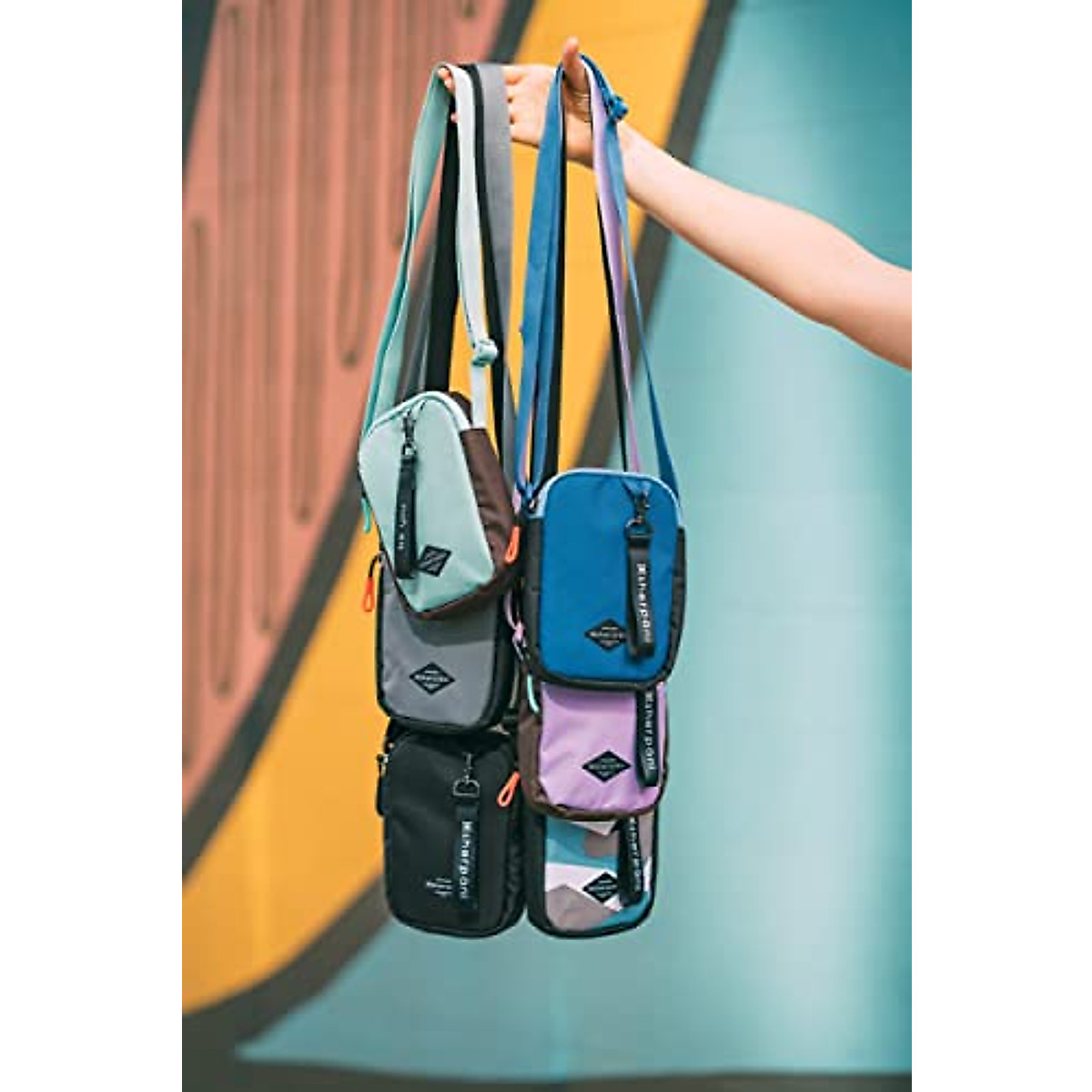 Sherpani Rogue, Small Crossbody Bag, Lightweight Shoulder Bag, Cross Body Purse, Crossbody Bags for Women, RFID Protection (Chromatic)