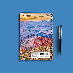 2023 National Park Foundation Planner: 12-Month Weekly Engagement Nature Calendar with Stickers (Thru December 2023)