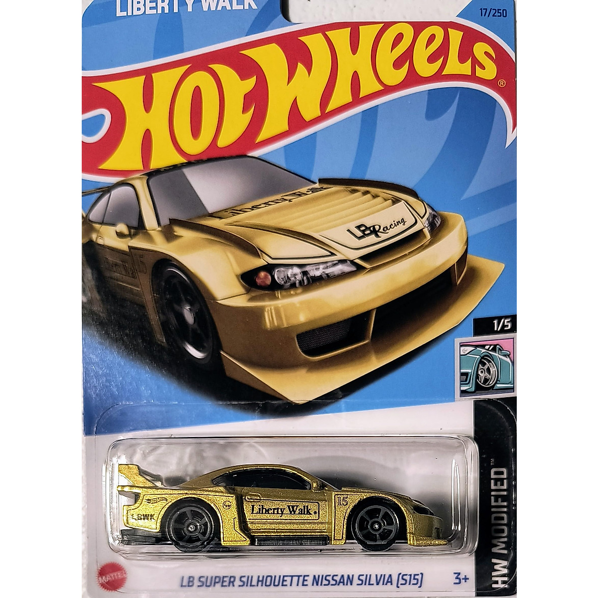 Hot Wheels Nissan 5 Car Set Bundle
