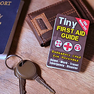 Tiny First Aid Guide: Emergency Medical Care for Anywhere - The Ultimate Step-by-Step, Everyday Carry: Survival Medicine Pocket, Micro-Guide (1 Tiny Guide & 1 Tiny Field Guide)