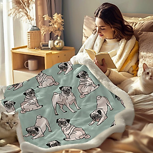 Sleepwish Pug Blankets for Kids Pug Fleece Throw Blanket Cute Pug Gifts for Girls Boys Soft Dog Animal Sherpa Blanket Pug Blankets and Throws for Couch Adults, Green (50" X 60")