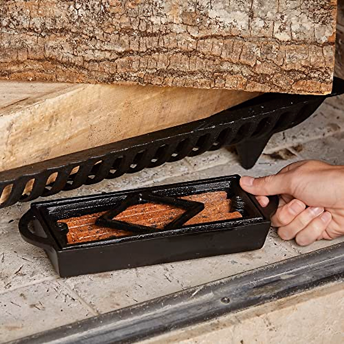 UniFlame Cast Iron Firestarter Tray (Item C-1137)