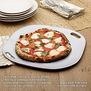 Wilton Armetale Gourmet Grillware Pizza Serving Tray, 15.25-Inch
