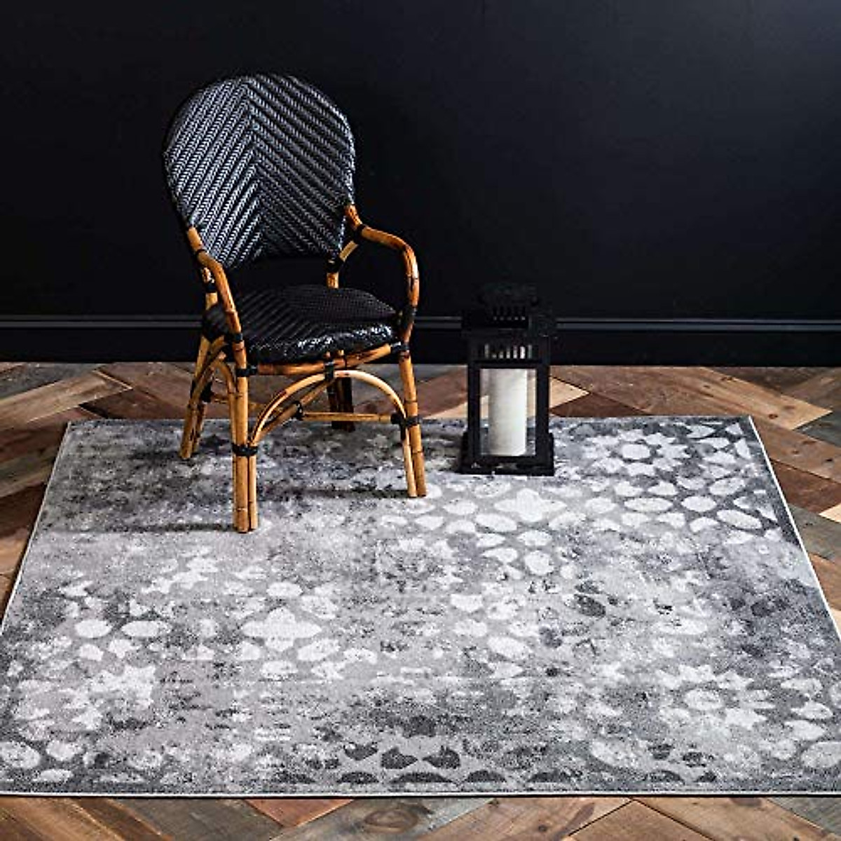 Unique Loom Sofia Collection Area Rug - Larvotto (6' 1" Square, Dark Gray/ Ivory)