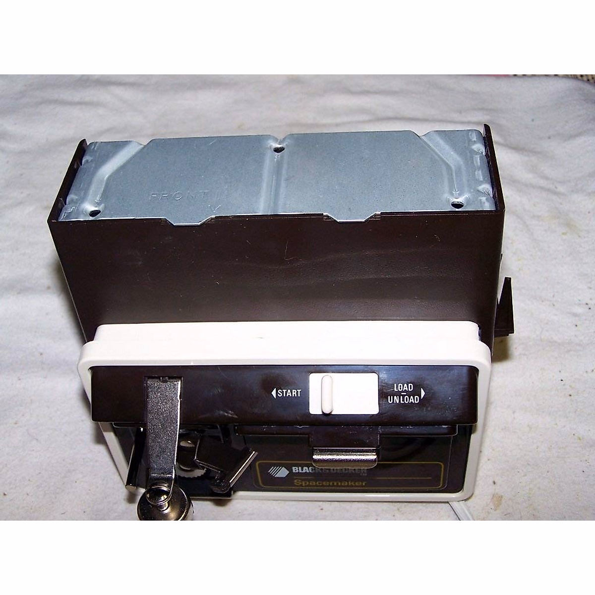 Black & Decker Spacemaker Can Opener EC60CAD