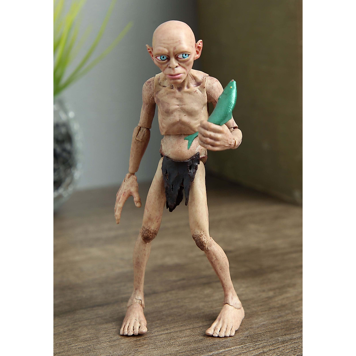 Diamond Select Toys San Diego Comic-Con 2021 Exclusive The Lord of The Rings: Frodo & Gollum Deluxe Action Figure Box Set, Multicolor