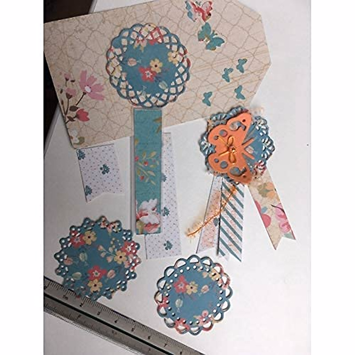 Metal Die Cuts Set Include 4 Different Patterns Round Lace Flower Border Cutting Dies Cut Stencils for Scrapbooking Photo Album Decorative Embossing Paper Dies for Card Making Template (Silver)