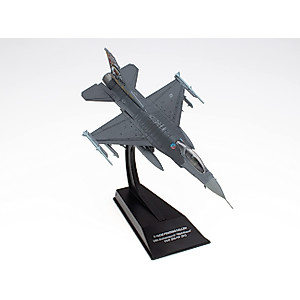 OPO 10 - Military Fighter Aircraft 1/100 F-16CM Fighting Falcon / 50th Anniversary of Wild Weasel/USAF 20th FW 2015 - CP36