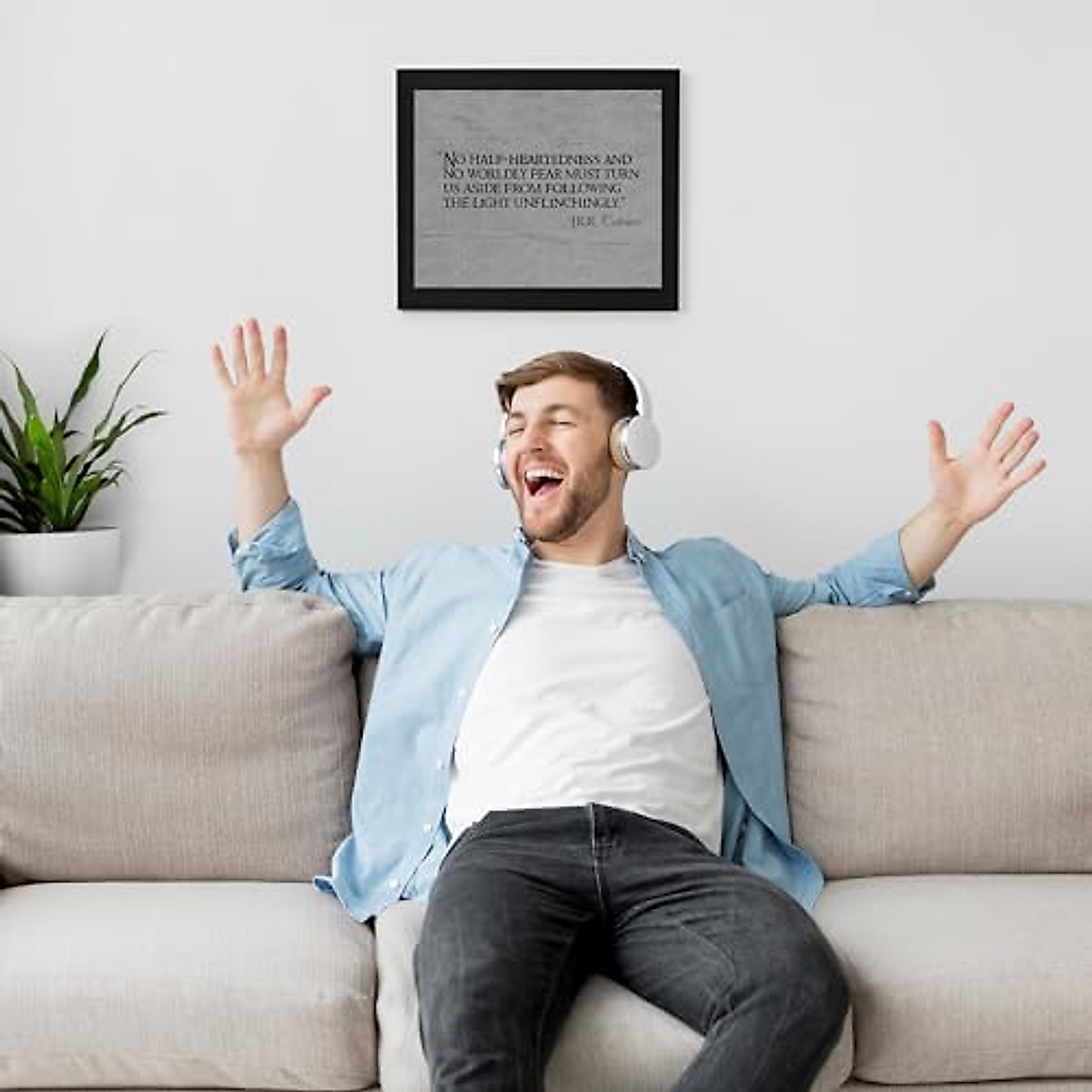 Worldly Fear Musn’t Dim Light - Motivational Wall Art, Motivational Wall Decor Print With J.R.R. Quotes Is An Inspirational Wall Art For Office, Home Wall Decor & School Decor. Unframed-10 x 8"