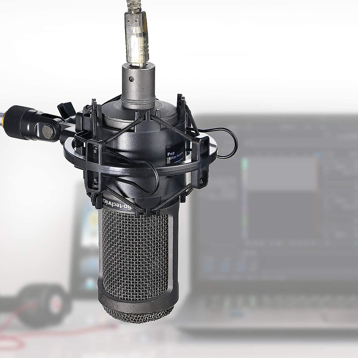 AT2020 Shock Mount + Microphone Foam bundled