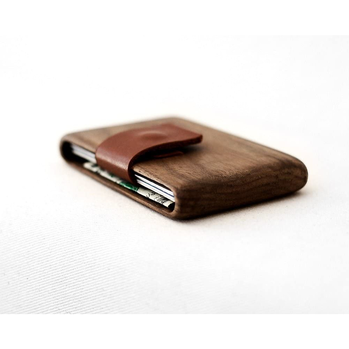 IPPINKA Minimalist Wallet for Men or Women - Wood Wallet - Walnut Wood with Leather Pull-Out Strap - Slim Card and Money Bill Holder