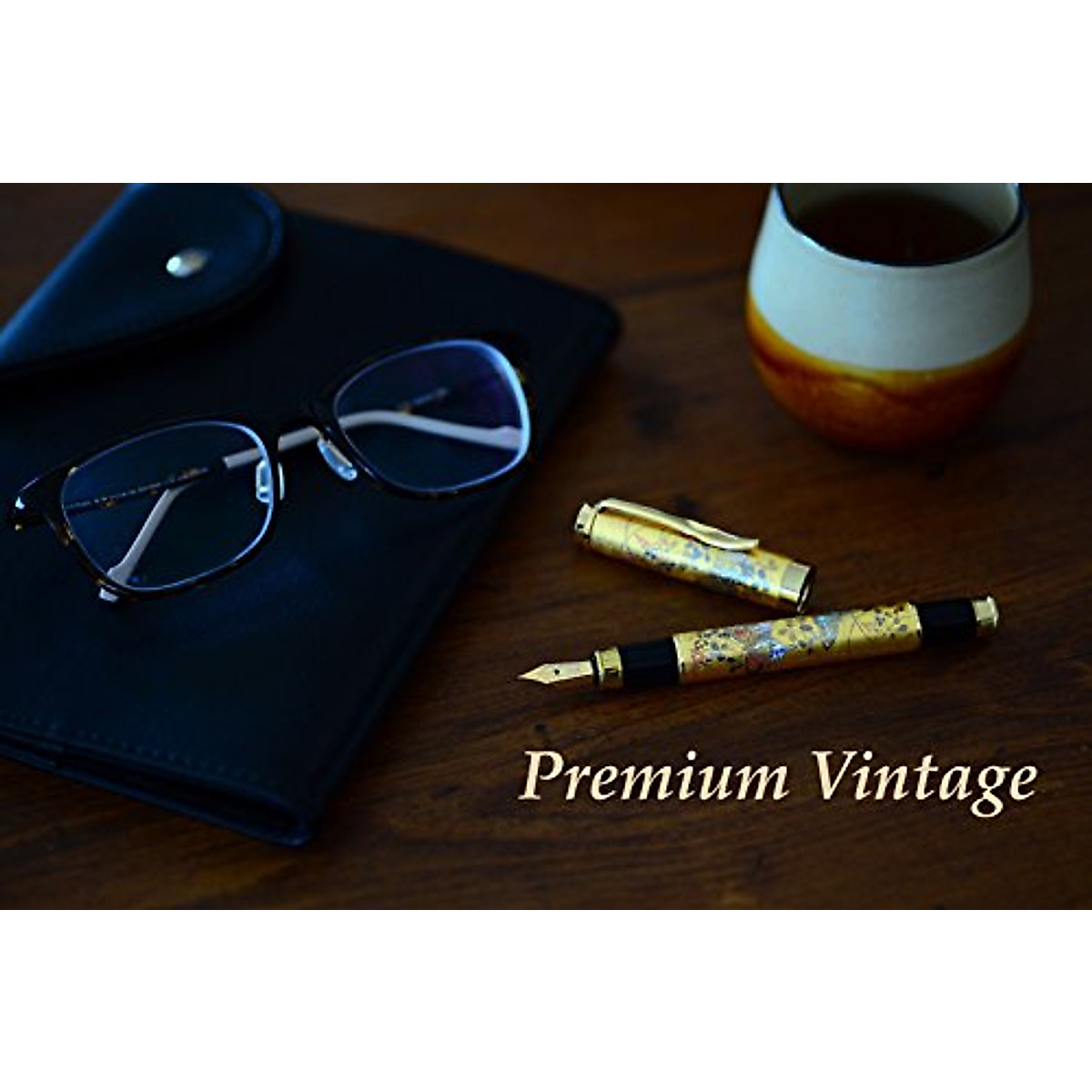 Roman Premium Vintage Fountain Pen Matte Black Ink Luxuary Antique Gold Trim Medium Nib with a Refill -Made in Japan-