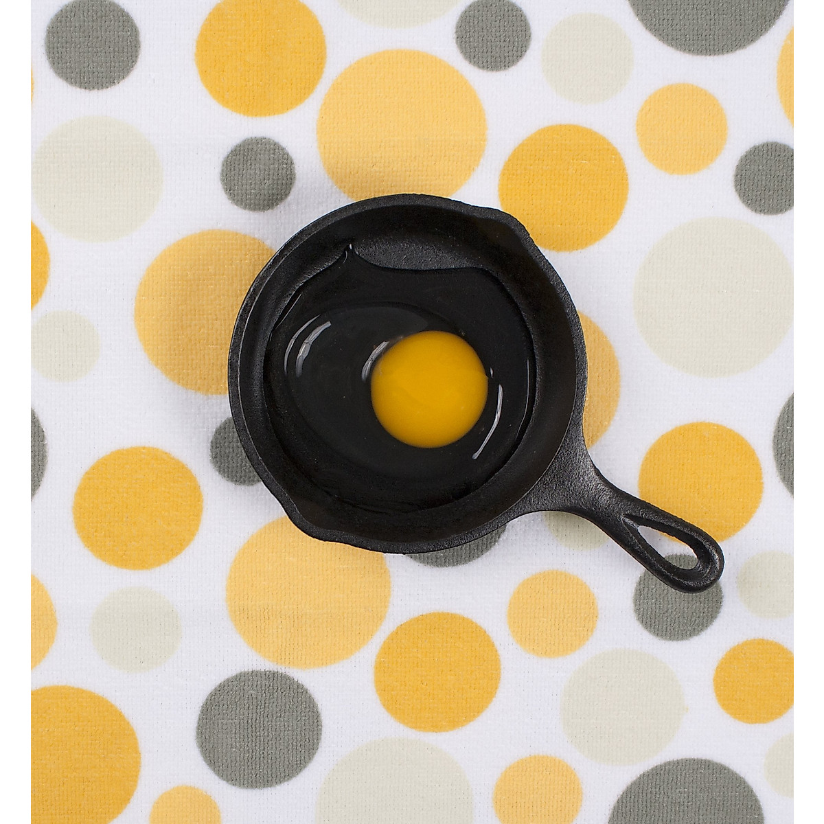 Ritz Royale Collection 100% Polyester Microfiber, Multi-Purpose, Polka Dot Print Kitchen Towel Set, 25" x 16", 2-Pack, Daffodil Yellow