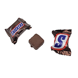 Party-Perfect Mars Candy Variety Pack - 100pcs. of Skittles, Starburst, Twix, 3Musketeers and Snickers Minis - Individually Wrapped Bulk Assortment (2 Pounds)