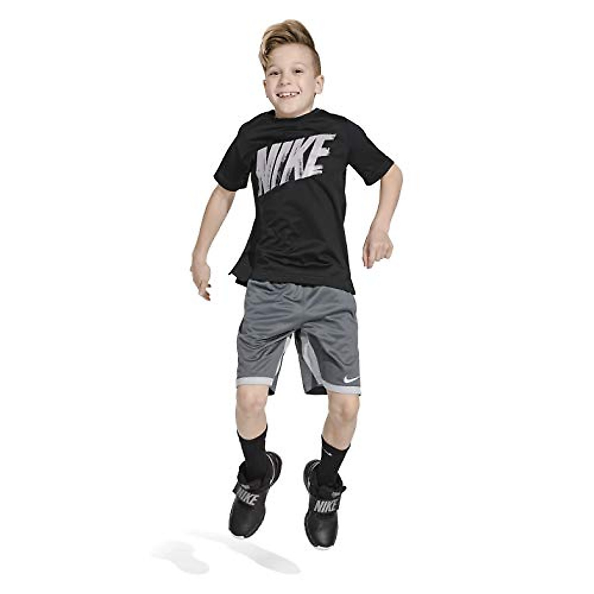 Nike 8" Dry Short Trophy, Dri-FIT Boys' training shorts, Athletic shorts, Black/White/White, XS
