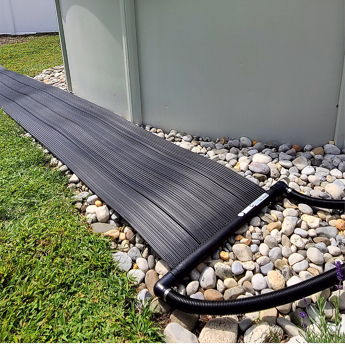 SunHeater S120U Universal Solar Pool Heater 2 by 20-Feet, Black
