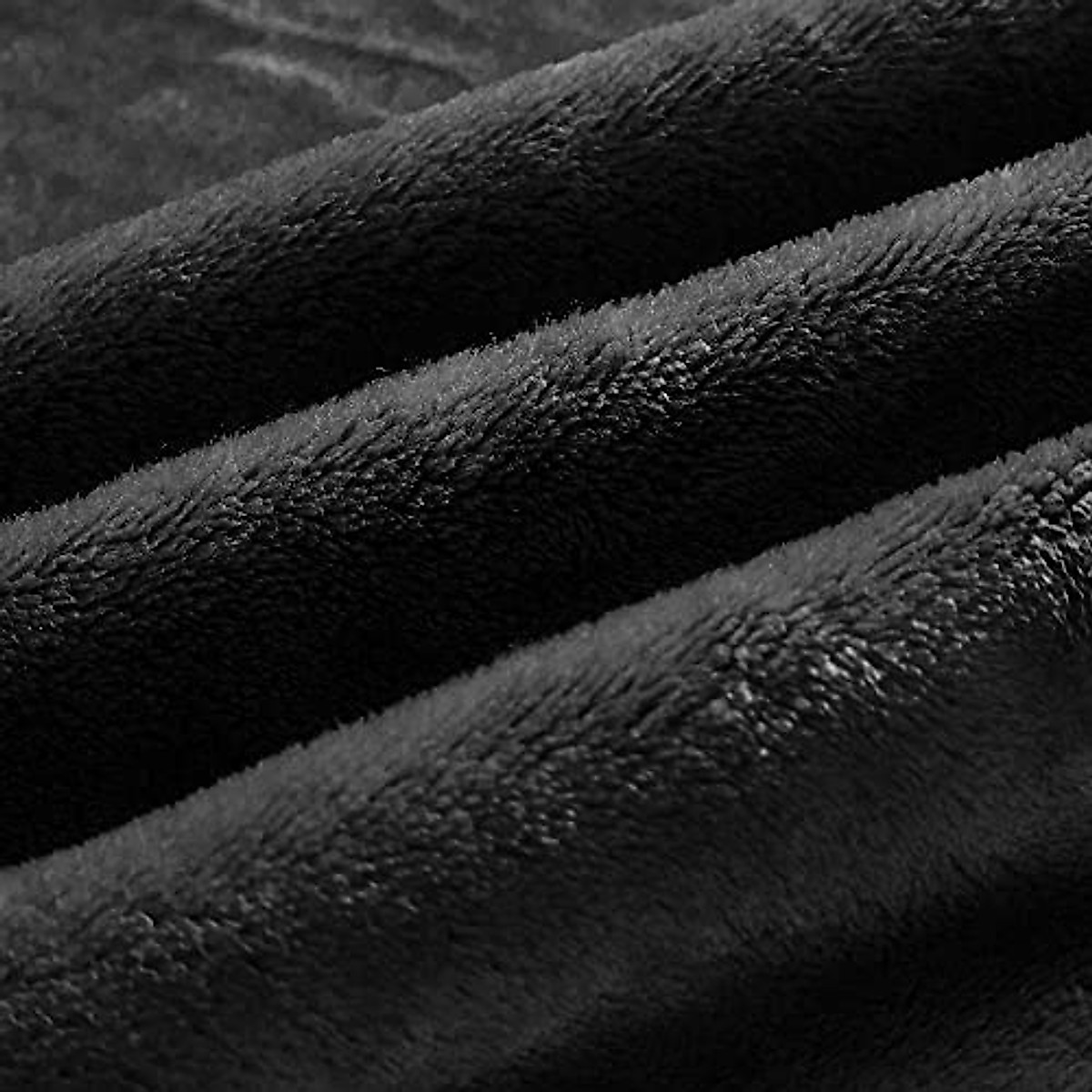 BEDELITE Fleece Blankets Black Throw Blankets for Couch & Bed, Plush Cozy Fuzzy Blanket 50" x 60", Super Soft & Warm Blankets for Spring and Summer