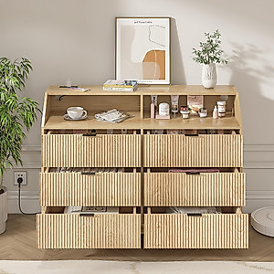 Dresser for Bedroom Wood 6 Drawer Dresser with Charging Station, Accent Fluted Drawer Dresser Bedroom Dresser, Wooden Chest of Drawers Mid Century Modern Storage Dressers Chest for Living Room