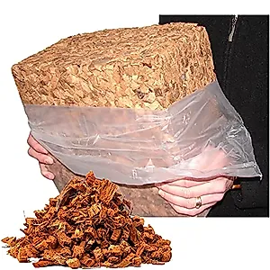 Compressed Coconut Husk Chips 9lbs - Expandable Substrate Block, Coco Coir Fiber Mulch, Reptile Bedding, Potting Soil Mix for Indoor & Outdoor Applications.