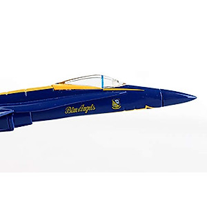 Daron Worldwide Trading F/A-18C Hornet Blue Angels 1:150 Vehicle