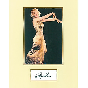 Kirkland Signature Marilyn Monroe 8 X 10 Photo Display Autograph on Glossy Photo Paper