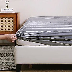 Vaulia Soft Microfiber Bed Sheet, with Deep Pocket and All Around Elastic, Wrinkle Resistant, Grey Stripes Pattern, Full Size 4-Piece Set (1 Fitted Sheet 1 Flat Sheet 2 Pillowcase)