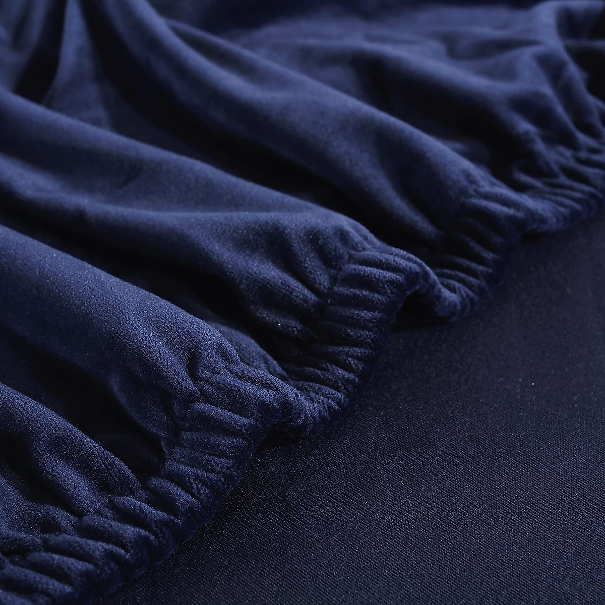 TOPCHANCES Thick Velvet Sofa Cover,Stretch Sofa Covers Slipcovers with Non Slip Elastic Straps Furniture Protector Cover, Couch Slipcover for Living Room Dogs Cat Pet (Navy Blue, 4 Seater)