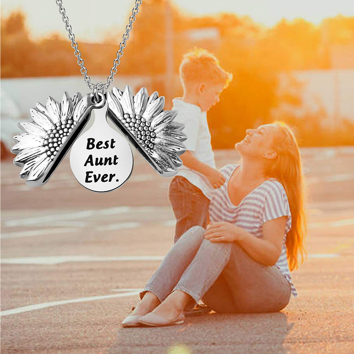 BEKECH Aunt Gift Best Aunt Ever Sunflower Necklace Aunt Appreciation Jewelry Mother’s Day Gift for Aunt from Niece Nephew Auntie to Be Gift (best aunt ever)