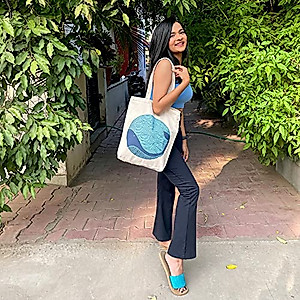 Eco Right Aesthetic Canvas Tote Bag for Women: Spacious, Zippered Closure, Reusable, Ideal for Beach, Shopping, Travel, School, Groceries - Cute & Eco-Friendly Gift for Girls, Teachers, Mothers