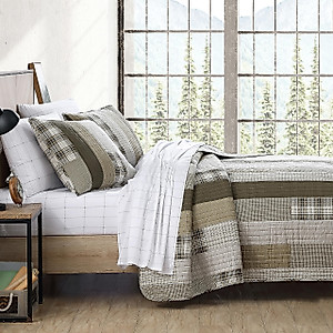 Eddie Bauer - Twin Quilt Set, Cotton Reversible Bedding with Matching Sham, Home Decor for All Seasons (Fairview Sand, Twin)