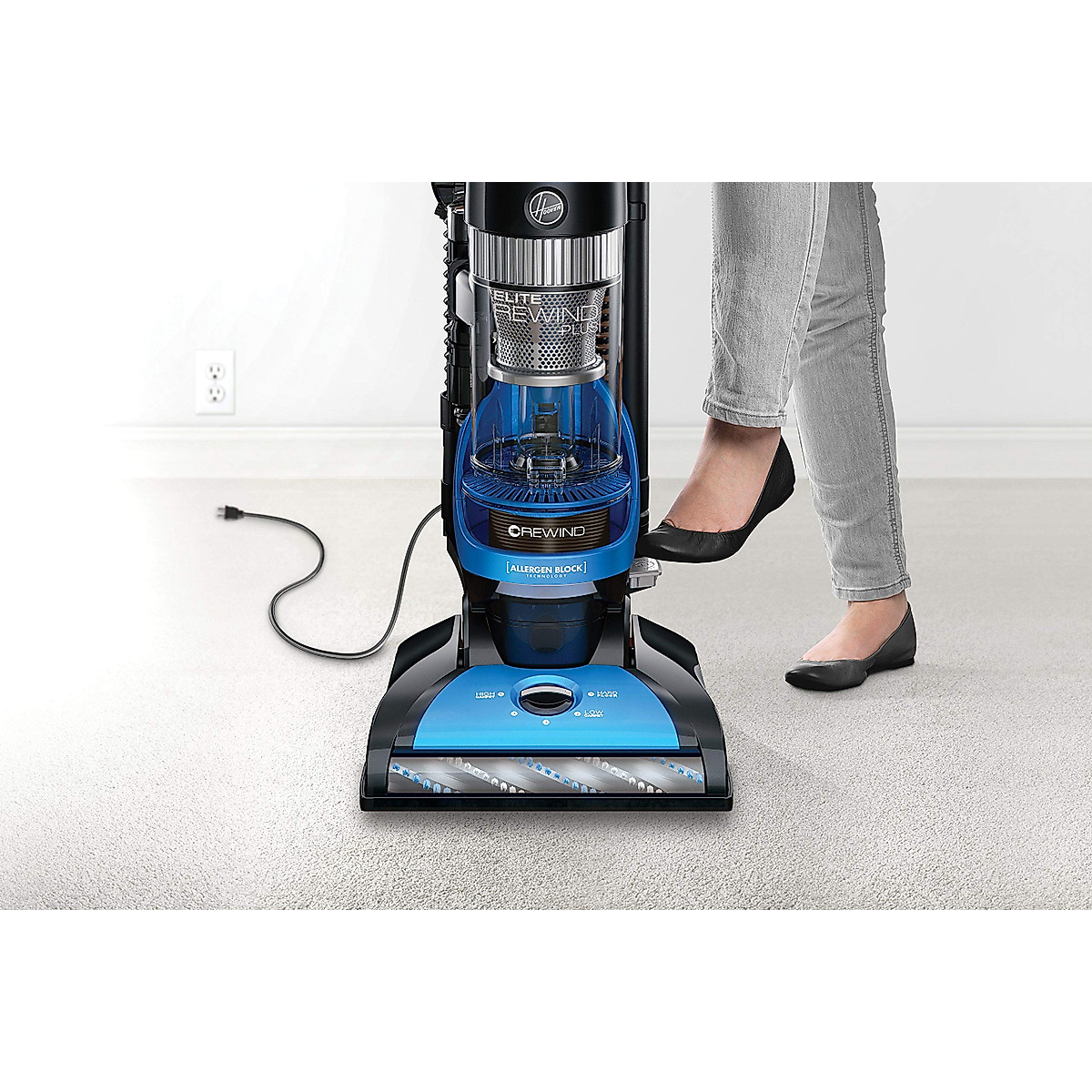 Hoover Elite Rewind Plus Bagless Upright Vacuum, UH71200