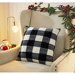 Dearfoams Plaid Pillow, 20"x20", Black and White Buffalo Check