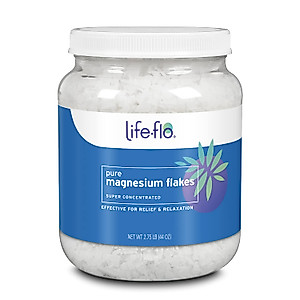 Life-flo Pure Magnesium Bath Flakes - Epsom Salt Bath Soak Alternative - Unscented Magnesium Flakes from The Zechstein Seabed - Relaxing Foot Bath with Ancient Trace Minerals - 60-Day Guarantee, 44oz
