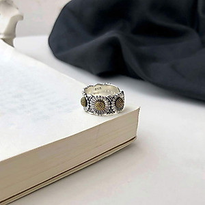 SaunterWay 925 Sterling Silver Daisy Rings Adjustable Two Tone Daisy Band ring Daisy Flower Ring Sunflower Thumb Rings Vintage Floral Jewelry Gift for Women