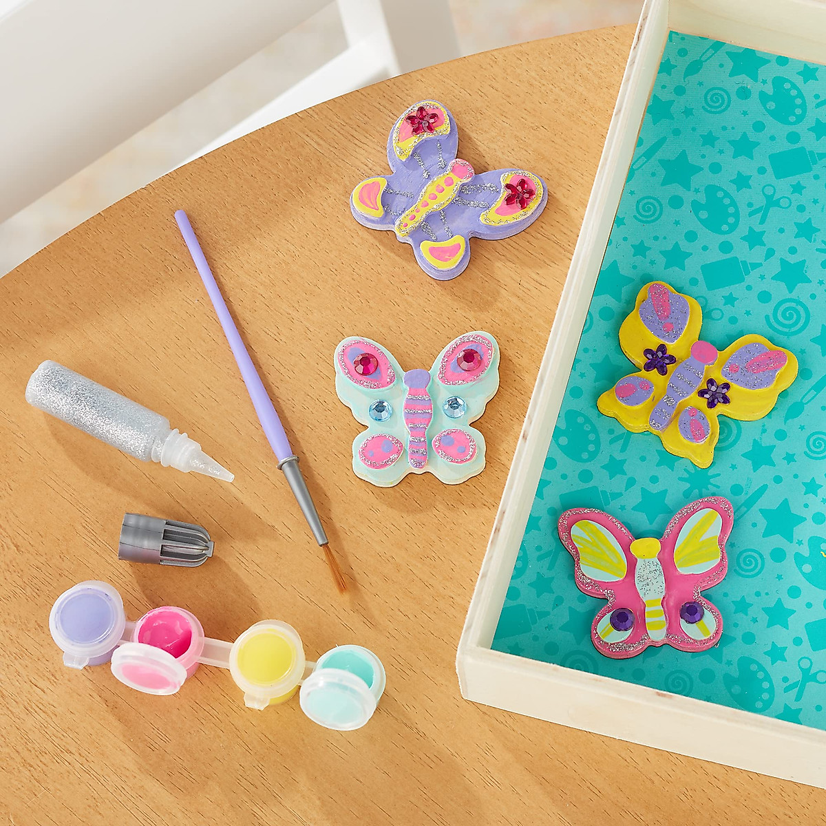 Melissa & Doug Created By Me! Paint & Decorate Your Own Wooden Magnets Craft Kit – Butterflies, Hearts, Flowers - Kids Craft Kits, Great Activity For Rainy Days And Party Favors, Ages 4+