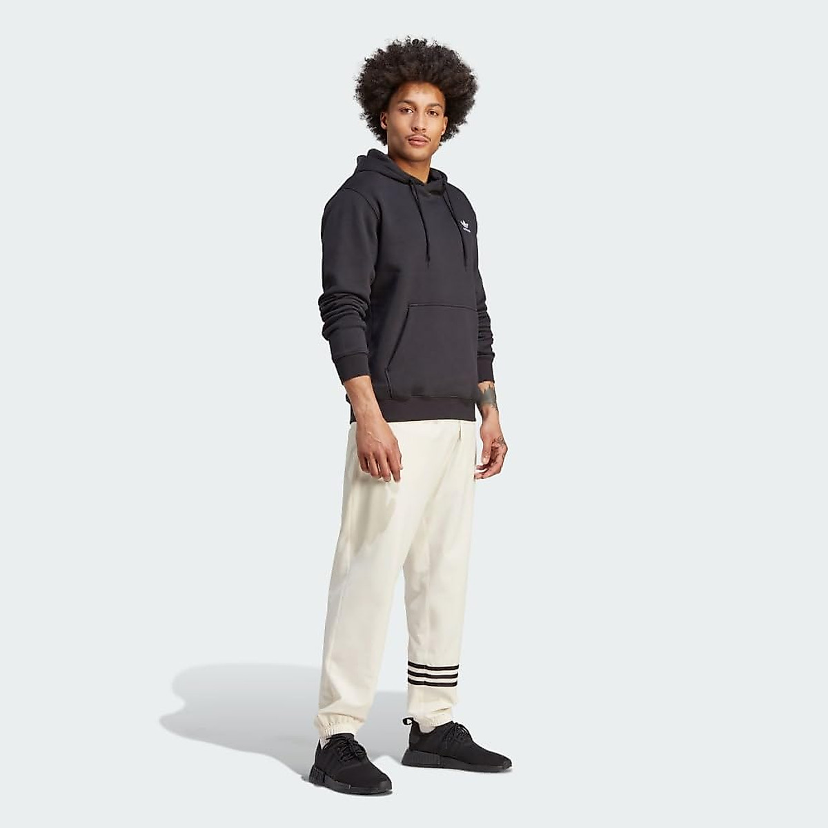 adidas Originals Men's Adicolor Essentials Trefoil Hoodie, Black, Small