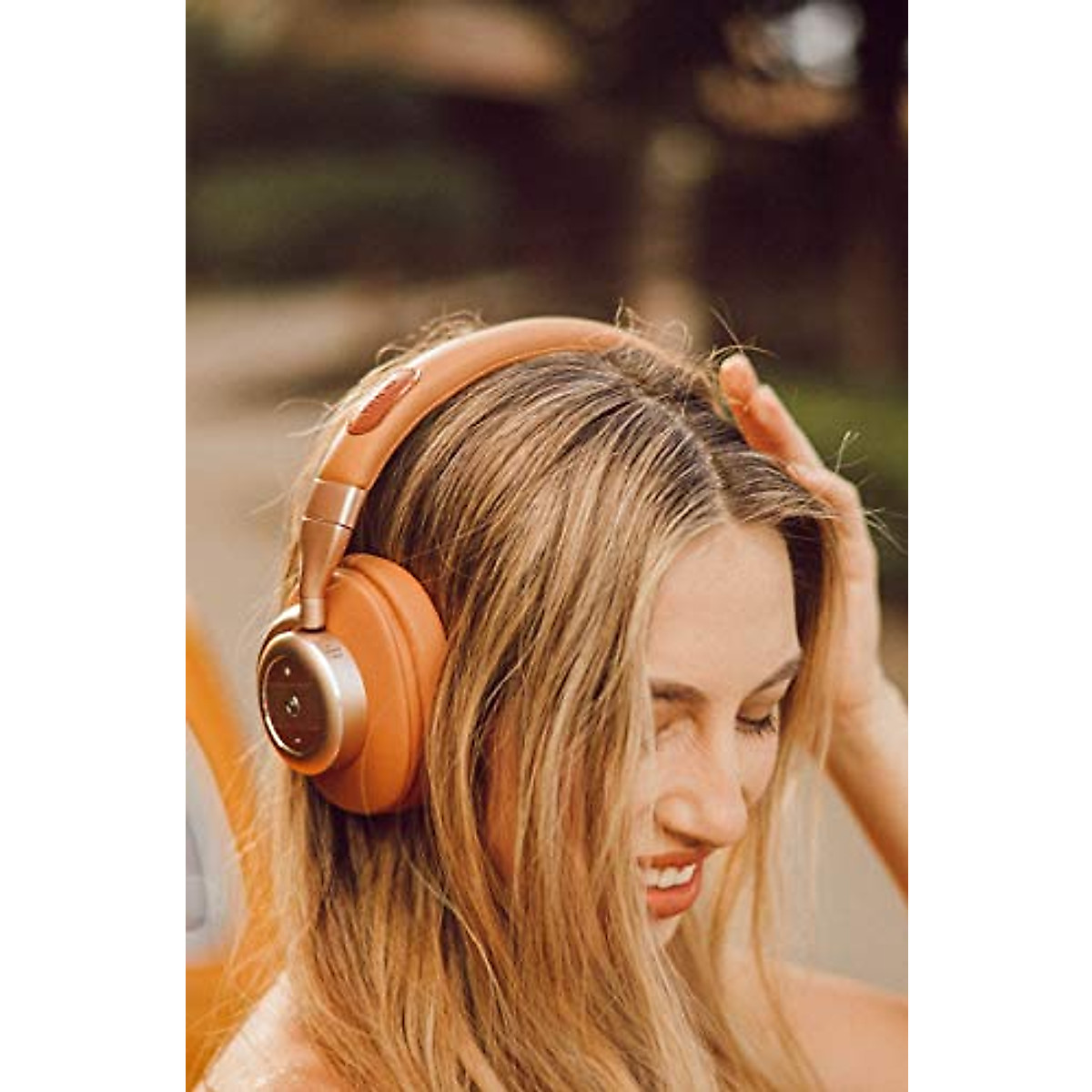 BÖHM Wireless Bluetooth Over Ear Cushioned Headphones with Active Noise Cancelling - B76