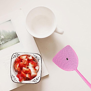 100 Pcs Fly Swatter Plastic Fly Swatters Heavy Duty Colorful Strong Flexible Manual Fly Swat Set Long Handle for Effective Flies and Mosquitoes Swatting Durable and Flexible Fly Swatters Set