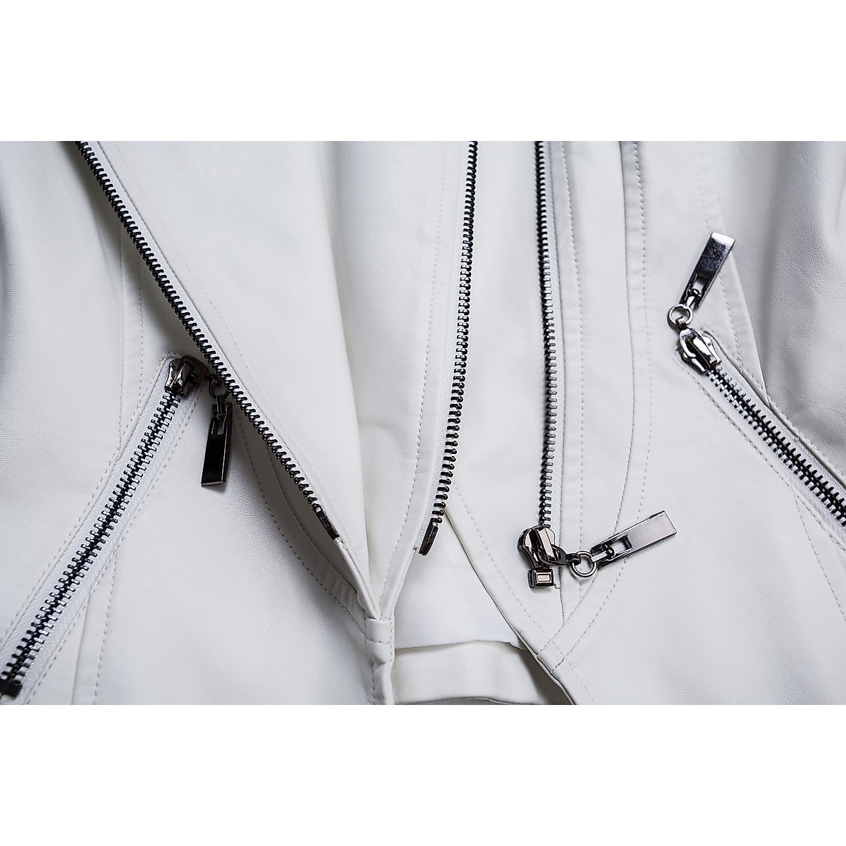 chouyatou Women's Fashion Tailored Zip-Up Faux Leather Quilted Racer Jacket (X-Small, White)