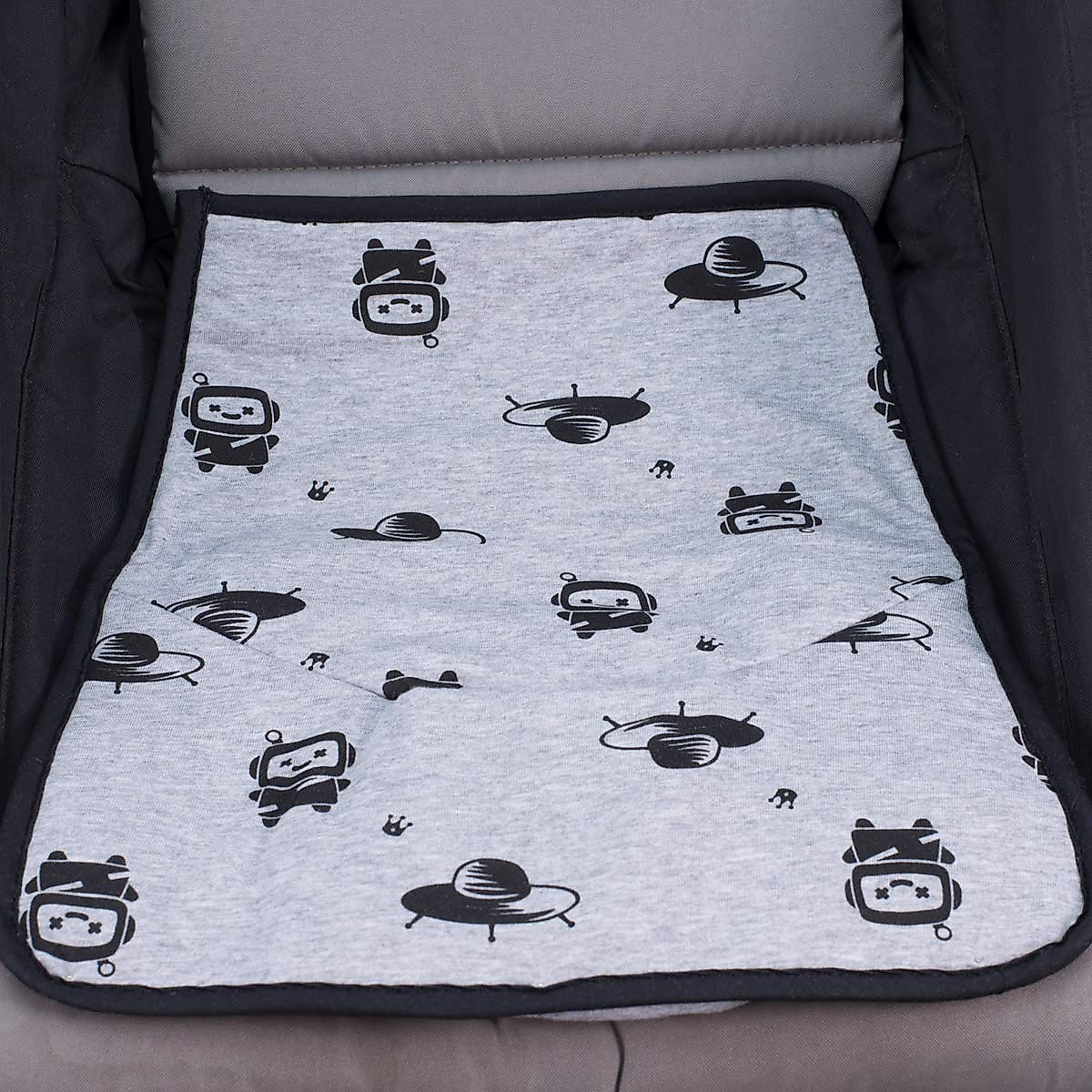 JYOKO Kids Trainer Cushion Super Absorbent Reusable (Space Robot)