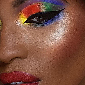 Juvia's Place Loose Highlighter Nubian Royalty 1 - Illuminating Highlighter, Loose Powder Highlighter Makeup, Shimmer Powder that gives Radiant Glow - Suitable for all Skin Tone