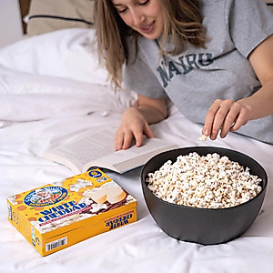 Cousin Willie's Microwave Popcorn Bags, White Cheddar (6 bags), Gourmet Popcorn Boxes for Party, Whole Grain Popcorn, Gluten Free, Low Calorie Healthy Snack, Made in USA, non-GMO