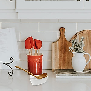 HEMOTON 2pcs Ceramic Spoon Rest Heart Shaped Kitchen Spoon Holder Spoon Rack Spoon Rest Stand Ladle Holder Kitchen Utensil Rest for Spatula