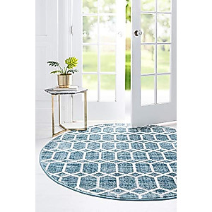 Rugs.com Lattice Trellis Collection Rug – 8 Ft Round Blue Low-Pile Rug Perfect for Kitchens, Dining Rooms