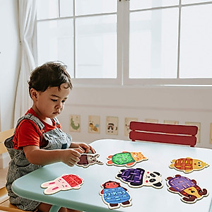 8 Pieces Wooden Lacing Animals Threading Toys Lacing and Tracing Cards Fine Motor Skill Toys for Boys and Girls School Activities