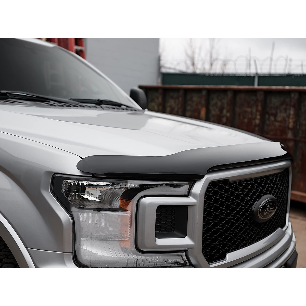 Auto Ventshade [AVS] Bugflector / Hood Shield | Dark Smoke | 23041 | Fits 1996 - 2002 Toyota 4Runner