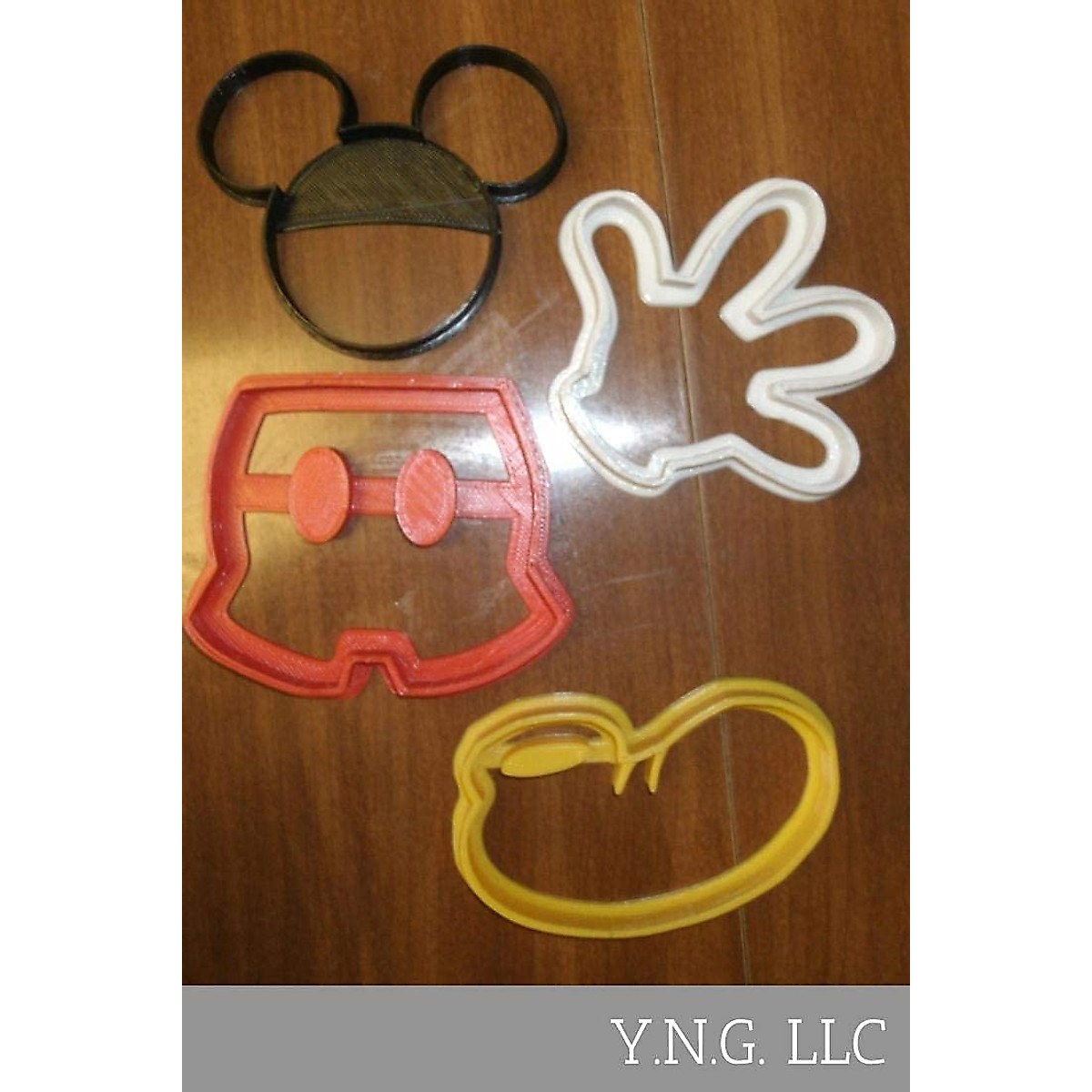 THEME MAGICAL MOUSE CARTOON CHARACTER SET OF 4 COOKIE CUTTERS MADE IN USA PR506