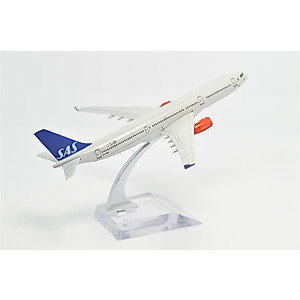 TANG DYNASTY(TM) 1:400 16cm Air Bus A330 Scandinavian Airlines SAS Metal Airplane Model Plane Toy Plane Model