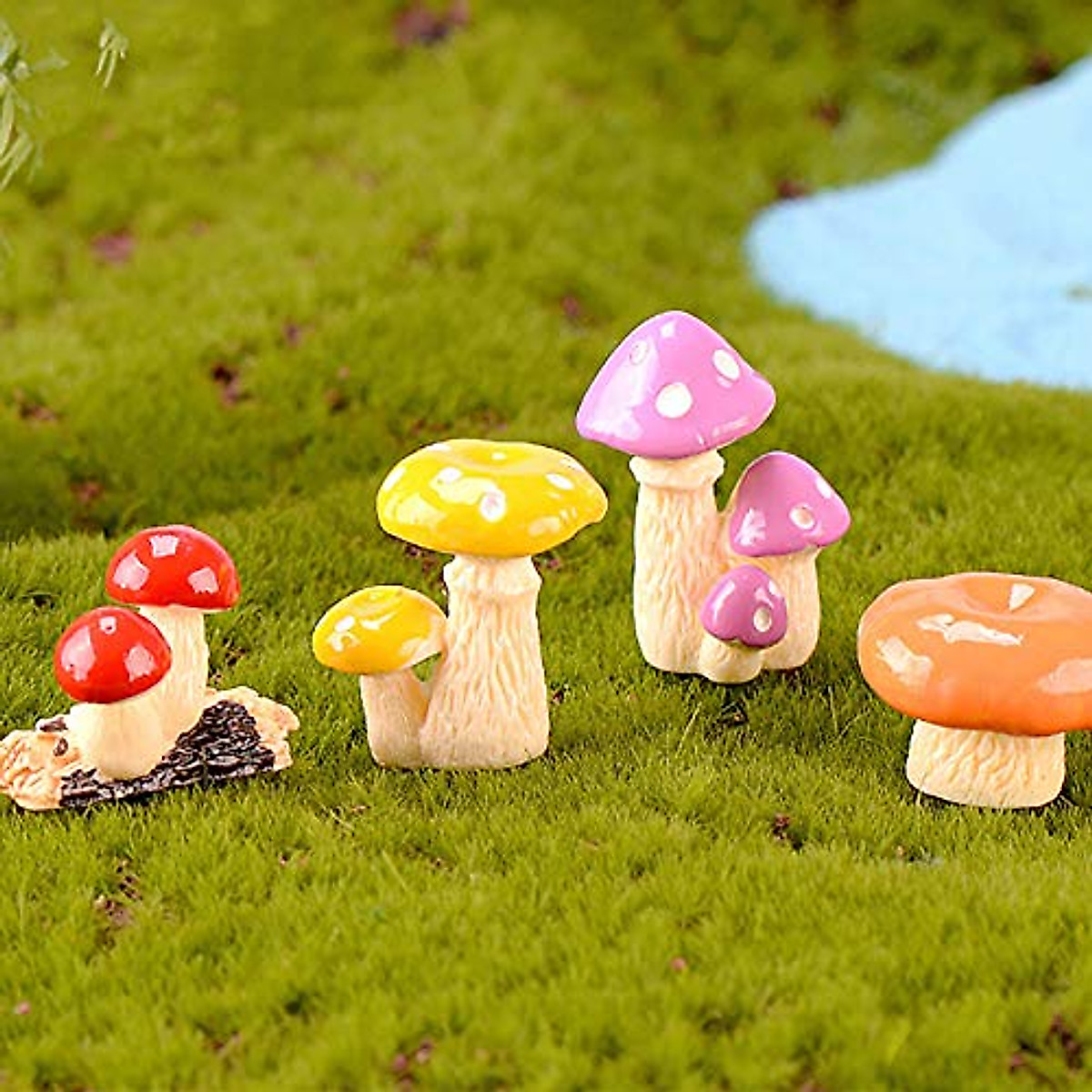 MAOMIA Miniature Mushroom Figurines 8pcs Fairy Garden Accessories Mushroom Cake Toppers Micro Landscape Garden Decoration Plant Flower Pots Ornaments(Random Style)