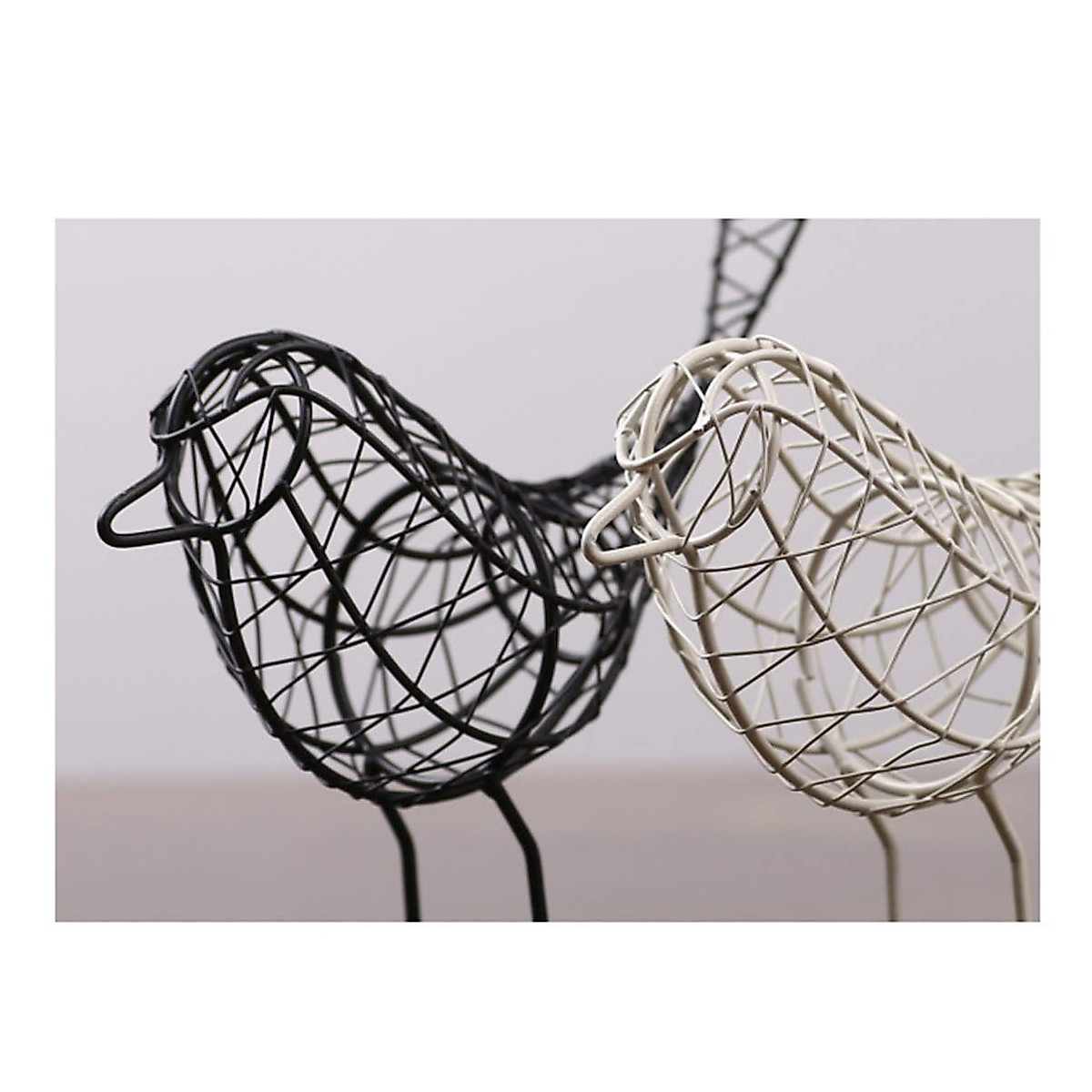Yardwe Metal Iron Wire Bird Figurines Creative Animal Collectible Statue Sculpture Desktop Ornament for Home Office Garden Decoration (Black)